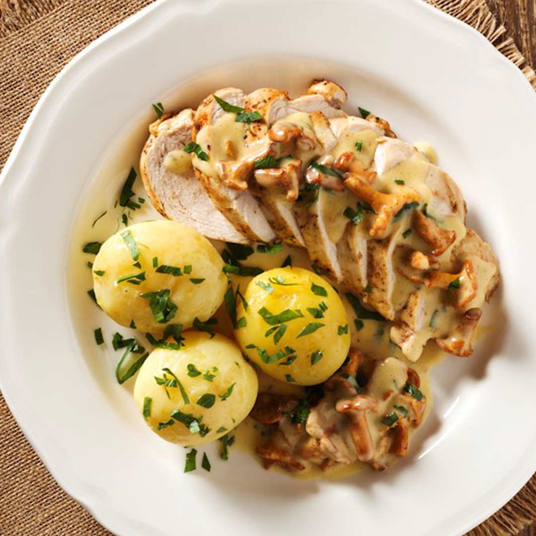 Pechuga de pollo con queso crema, estilo CWP